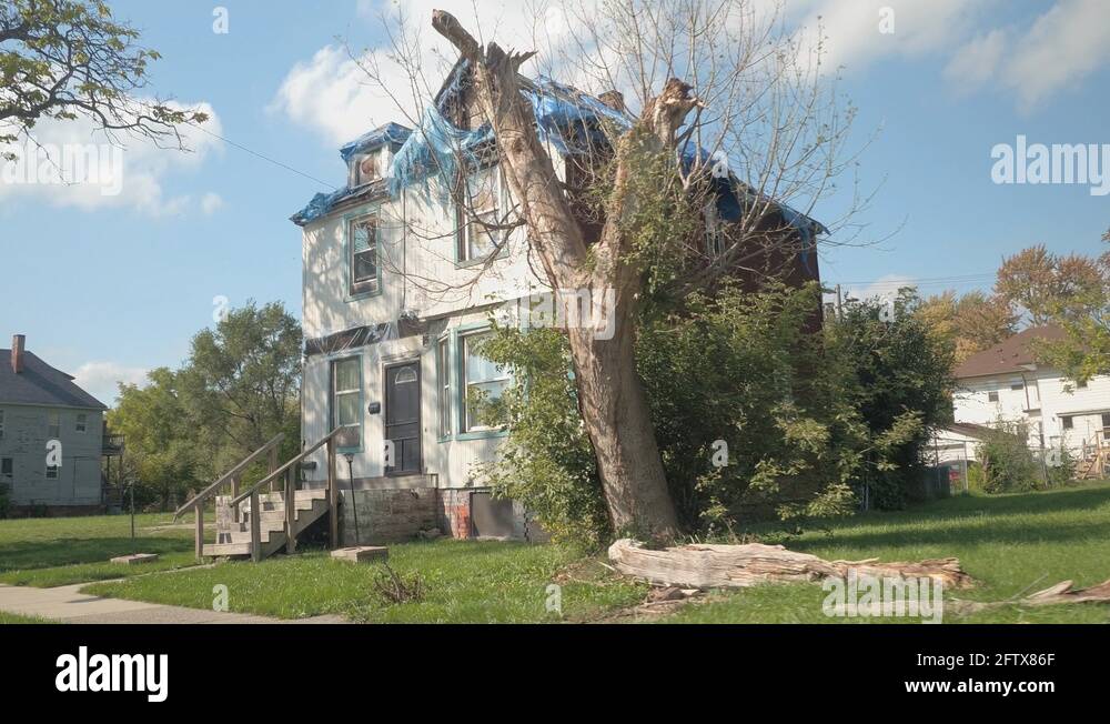 Detroit ghetto Stock Videos & Footage - HD and 4K Video Clips - Alamy