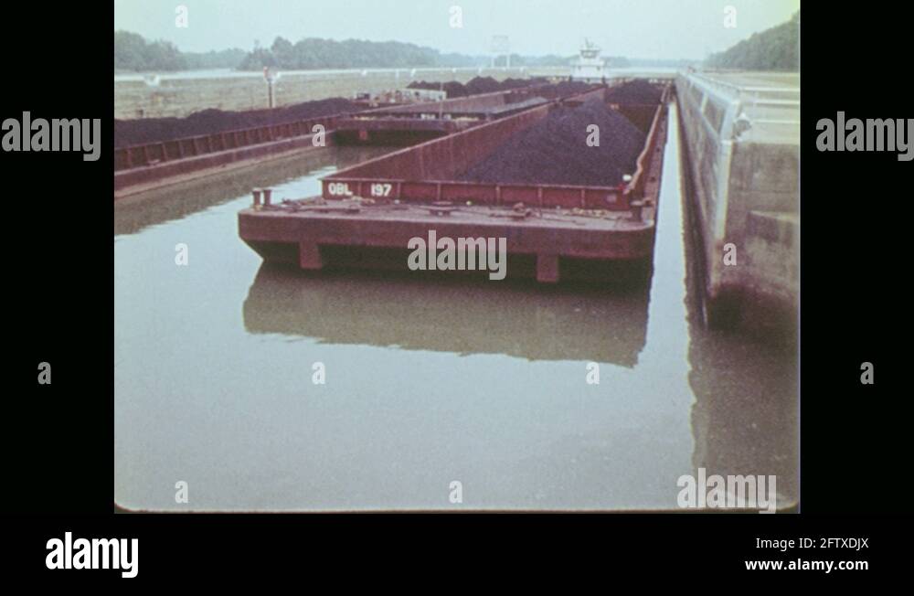 Barge canal lock gates Stock Videos & Footage - HD and 4K Video Clips ...