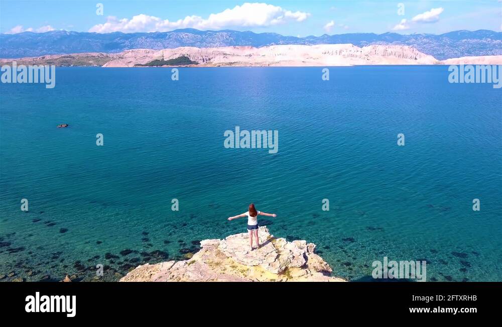 Free standing aerial Stock Videos & Footage - HD and 4K Video Clips - Alamy