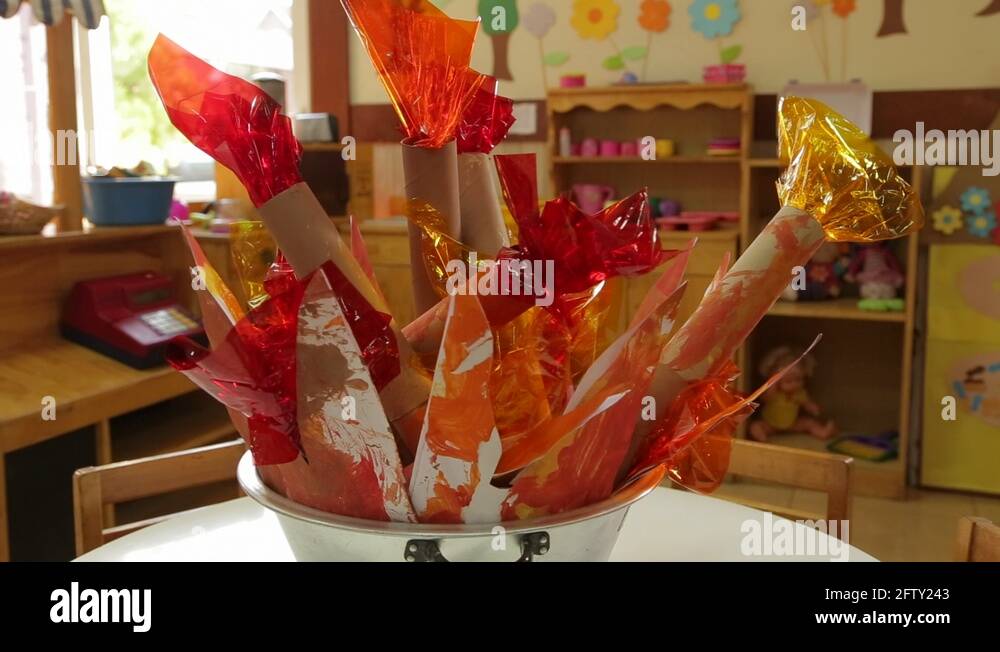 Tidy pot Stock Videos & Footage - HD and 4K Video Clips - Alamy