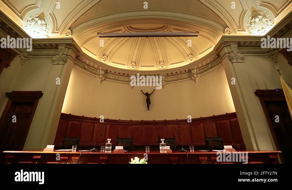 Judges panel Stock Videos & Footage - HD and 4K Video Clips - Alamy