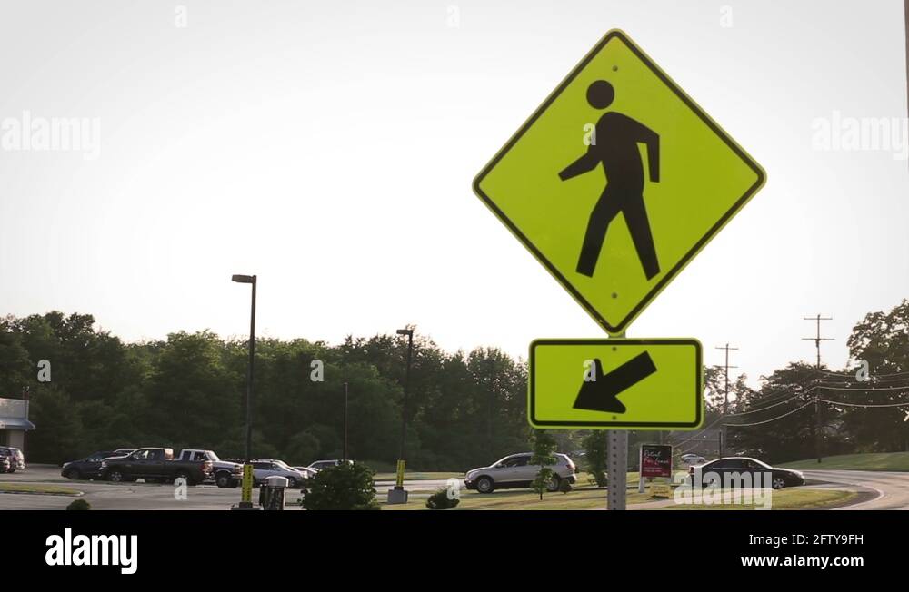 A diamond logo Stock Videos & Footage - HD and 4K Video Clips - Alamy