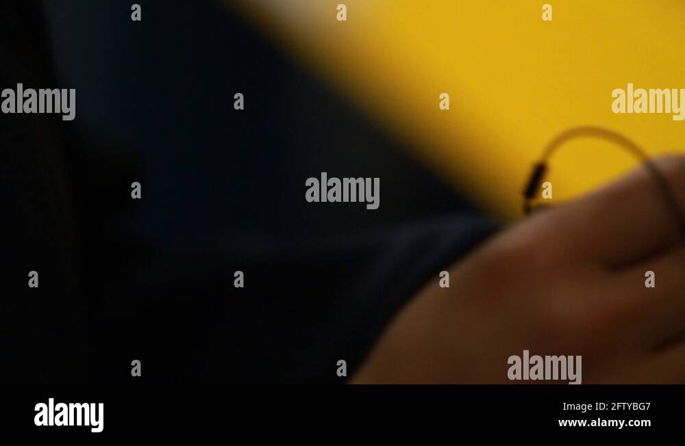 Handheld device Stock Videos & Footage - HD and 4K Video Clips - Alamy