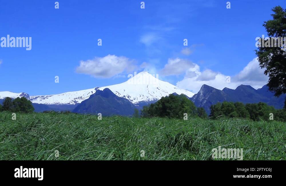 Volcano forest Stock Videos & Footage - HD and 4K Video Clips - Alamy