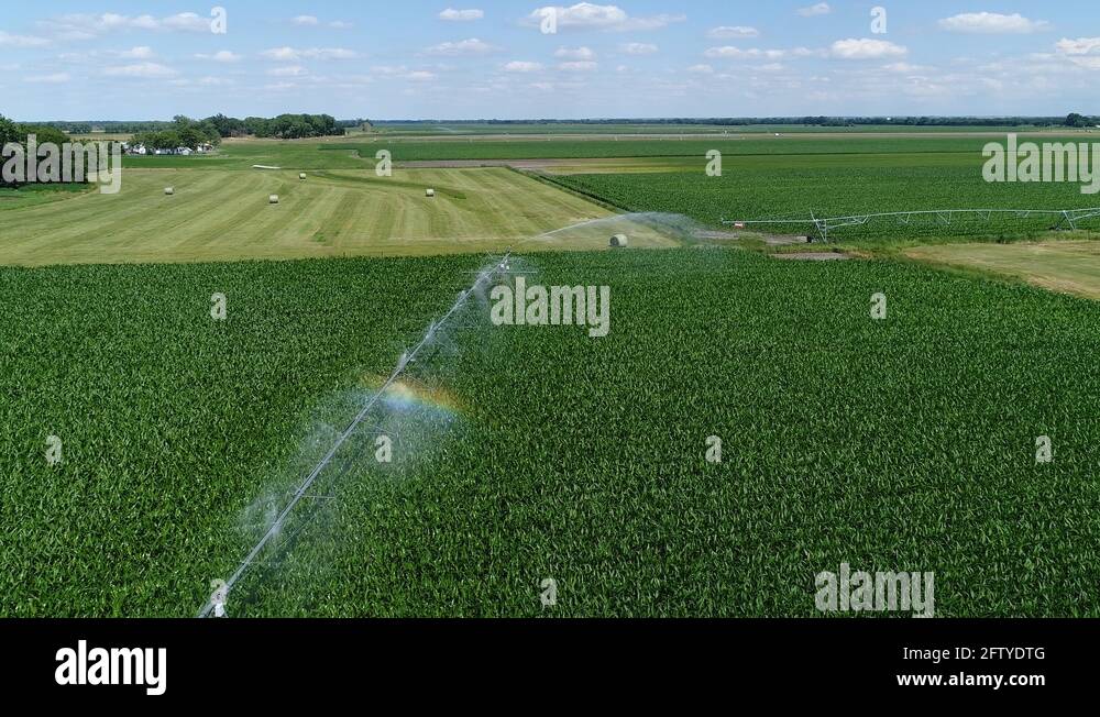 Center pivot irrigation agriculture Stock Videos & Footage - HD and 4K ...