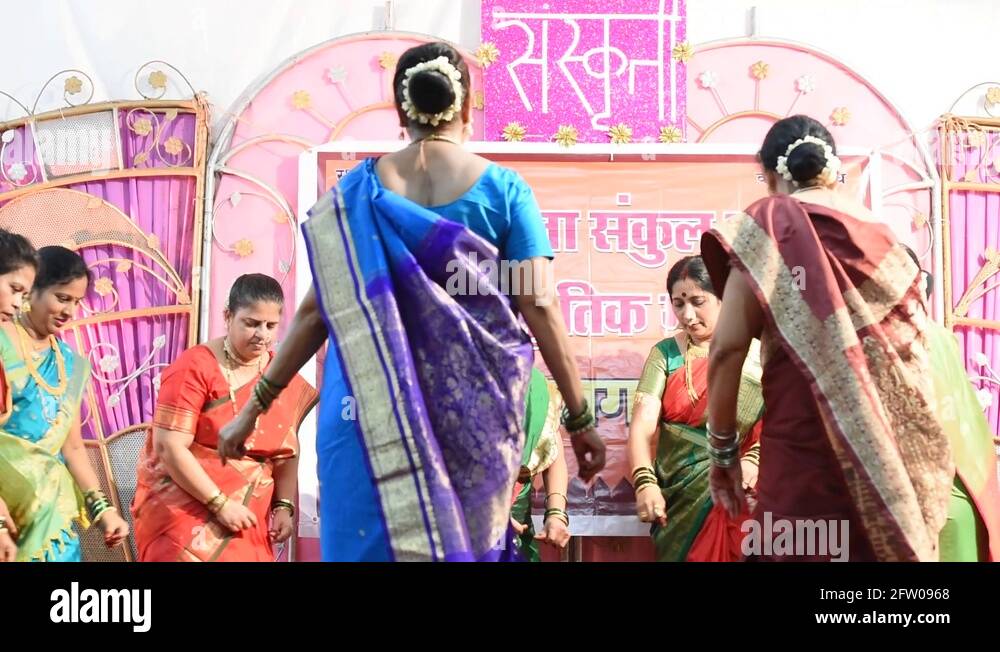 Maharashtrian Ladies folk dance Stock Video Footage - Alamy