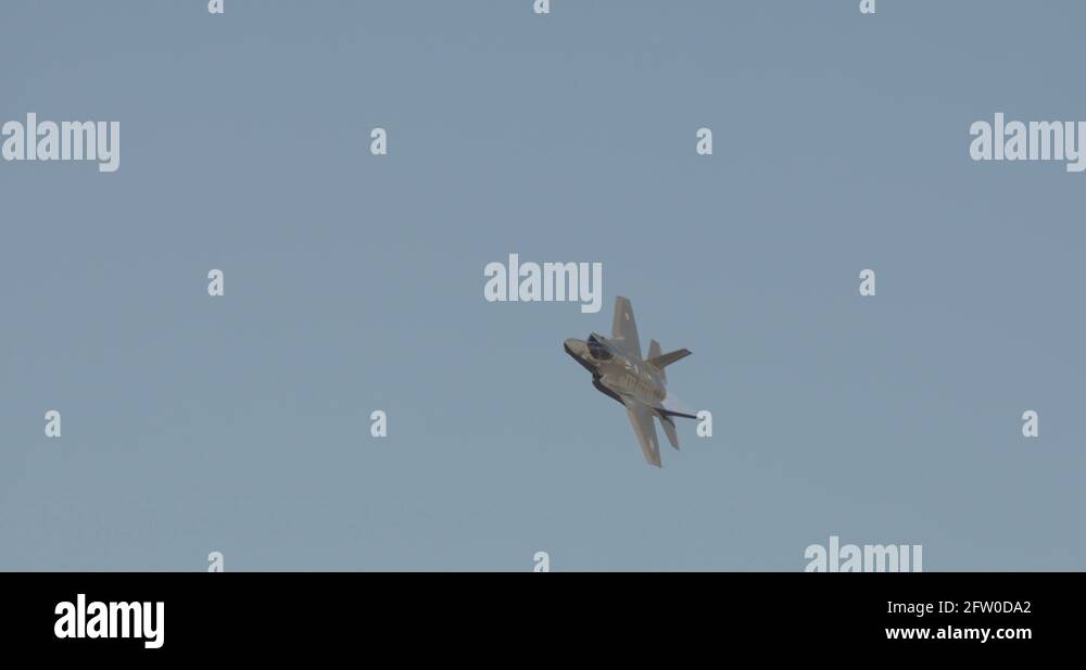 F35 fighter jet Stock Videos & Footage - HD and 4K Video Clips - Alamy
