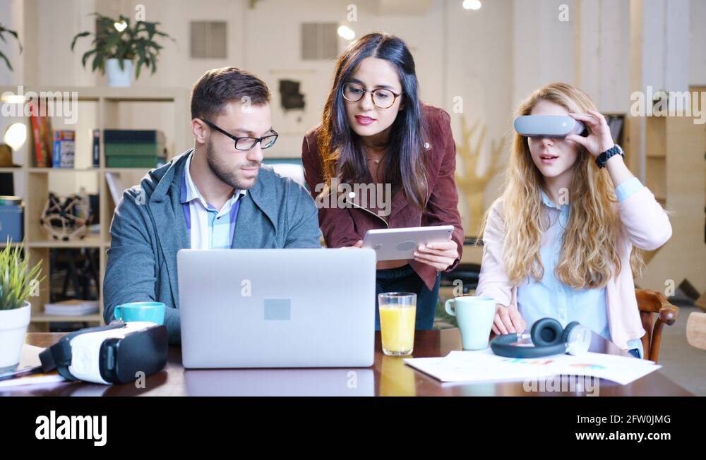 Ar and vr Stock Videos & Footage - HD and 4K Video Clips - Alamy