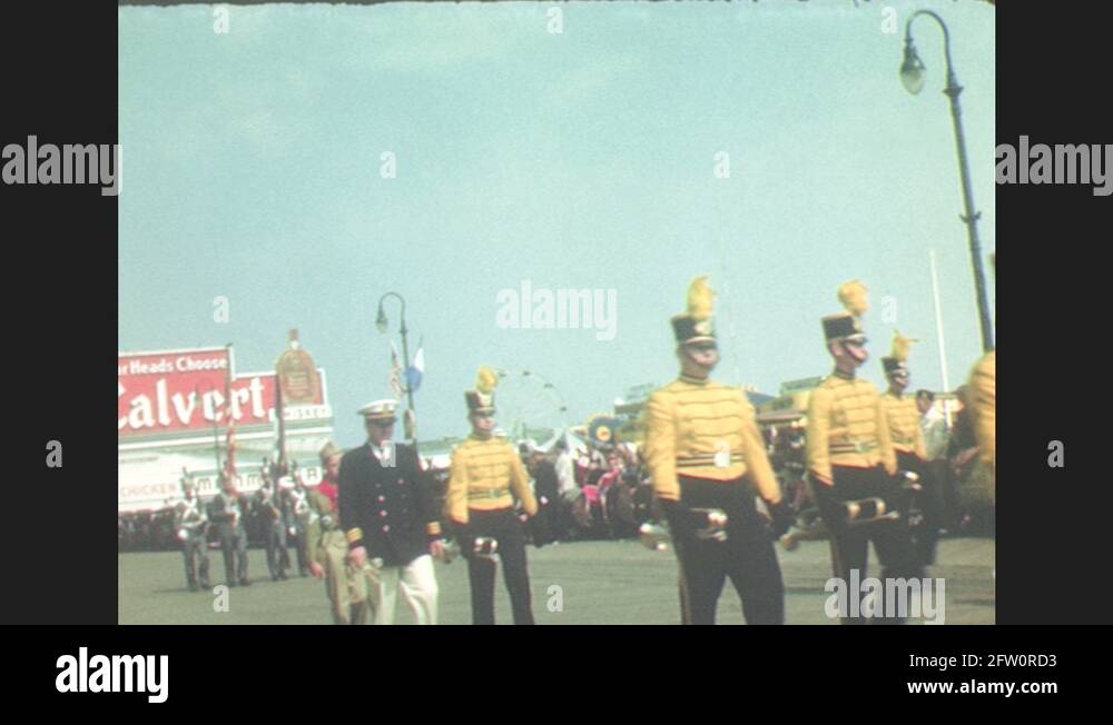 Marching band flags Stock Videos & Footage - HD and 4K Video Clips - Alamy