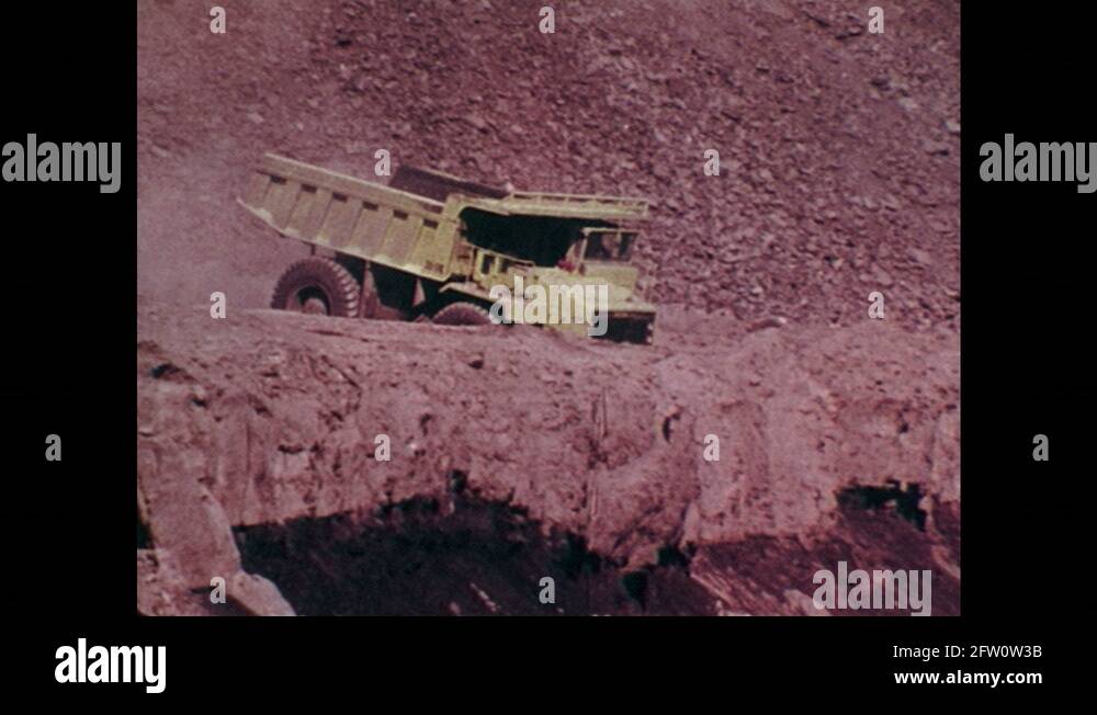 Pit vehicle Stock Videos & Footage - HD and 4K Video Clips - Alamy