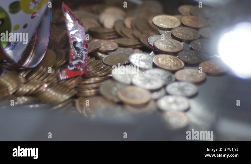 2p machine Stock Videos & Footage - HD and 4K Video Clips - Alamy