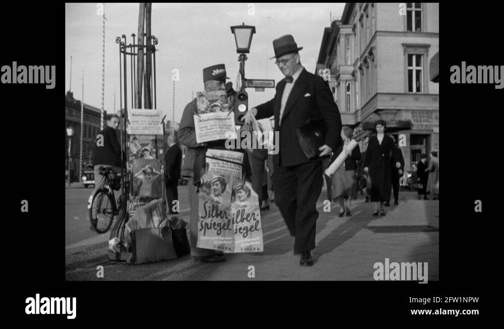 Berlin 1930 man Stock Videos & Footage - HD and 4K Video Clips - Alamy