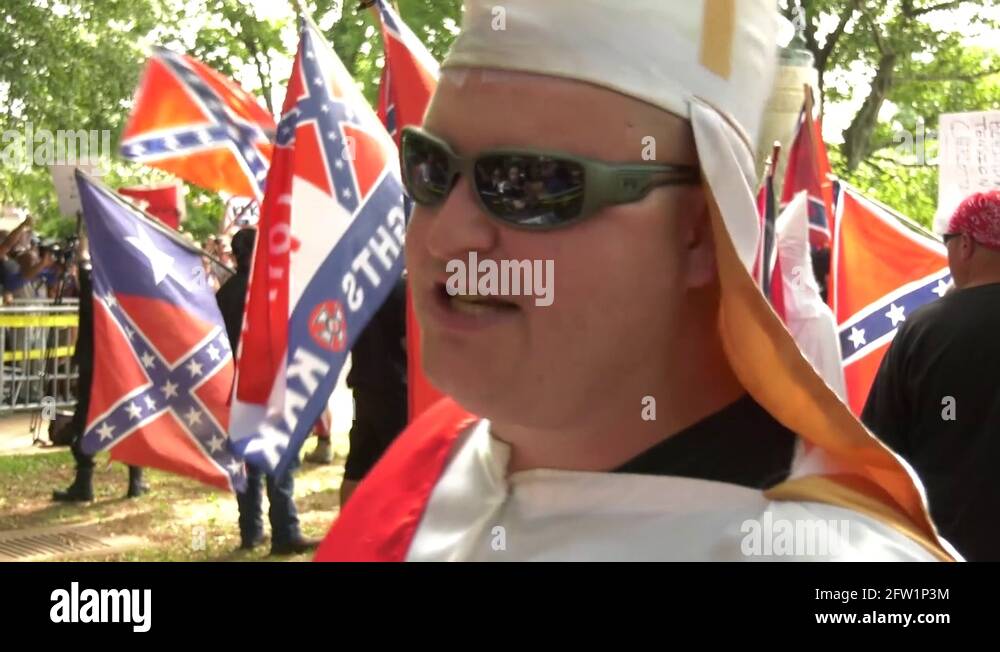 Kkk flag Stock Videos & Footage - HD and 4K Video Clips - Alamy