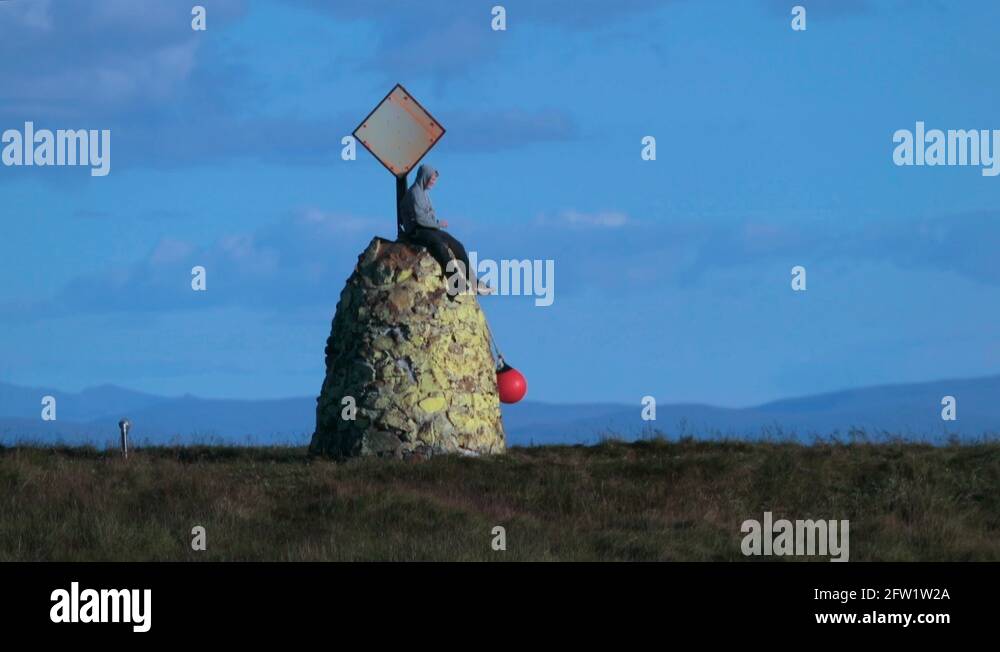 Ball on a rope Stock Videos & Footage - HD and 4K Video Clips - Alamy