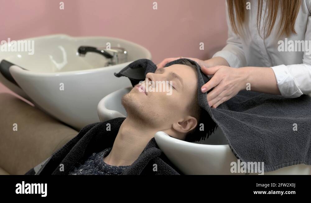 Wiping head Stock Videos & Footage - HD and 4K Video Clips - Alamy