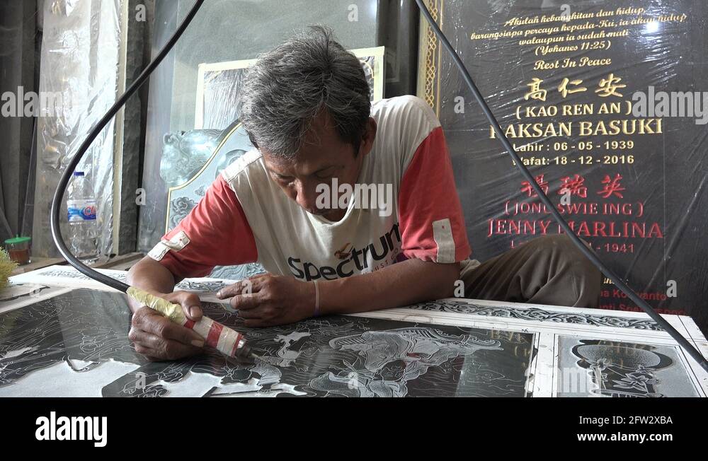 Traditional marker Stock Videos & Footage - HD and 4K Video Clips - Alamy