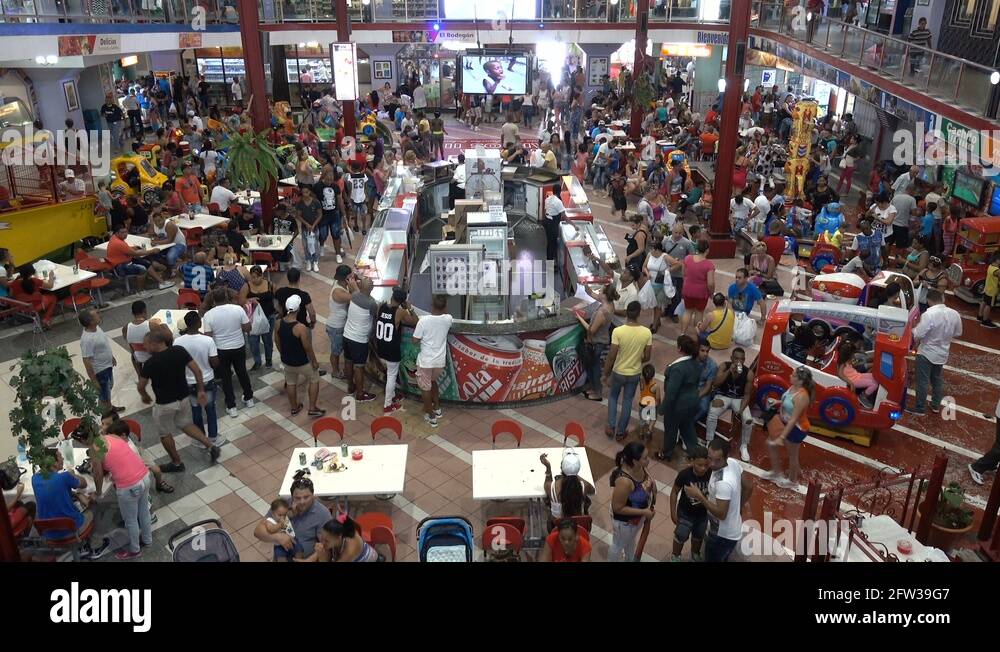 Busy crowded popular Stock Videos & Footage - HD and 4K Video Clips - Alamy