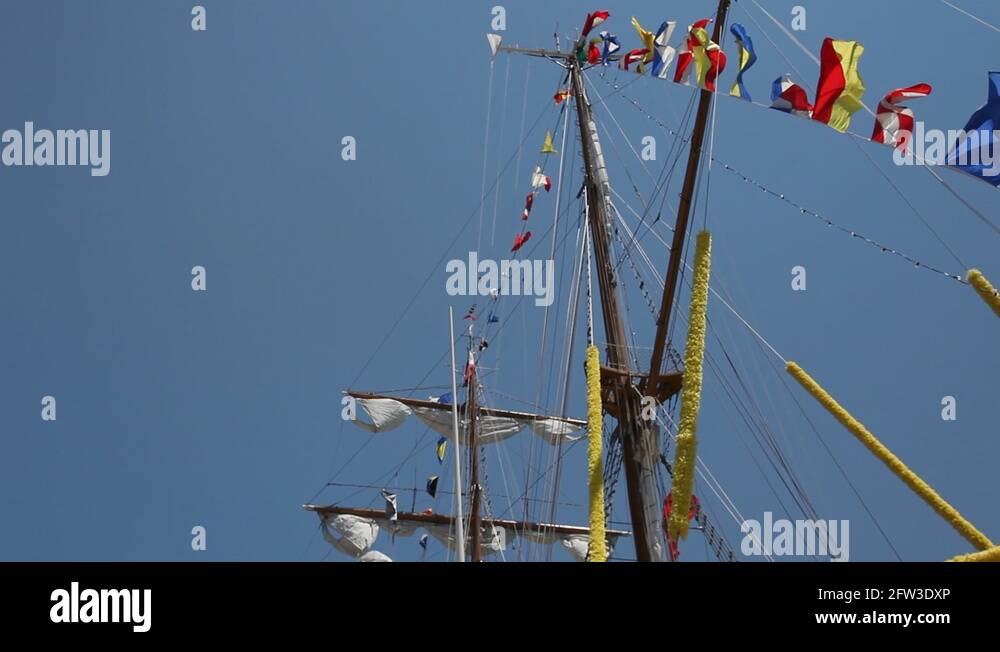 Ship node Stock Videos & Footage - HD and 4K Video Clips - Alamy