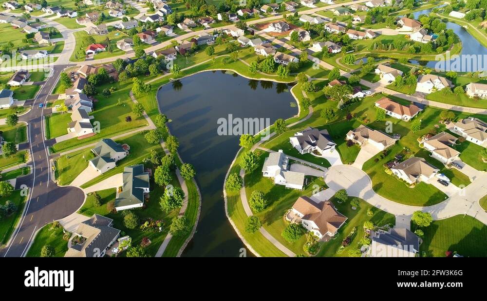 Man made lake house Stock Videos & Footage - HD and 4K Video Clips - Alamy