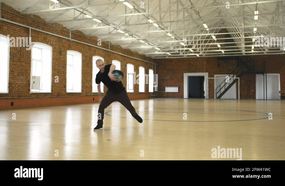 Basketball freestyle Stock Videos & Footage - HD and 4K Video Clips - Alamy
