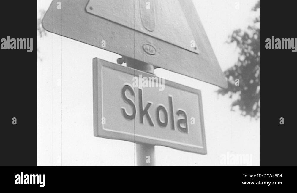 1950s road sign Stock Videos & Footage - HD and 4K Video Clips - Alamy