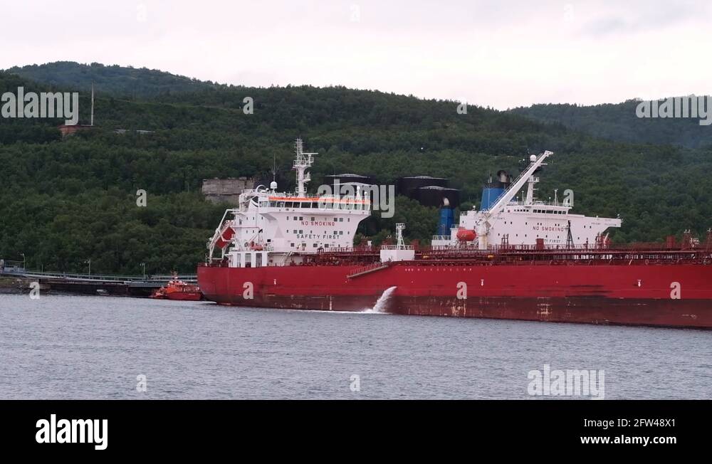 Water delivery tanker Stock Videos & Footage - HD and 4K Video Clips ...