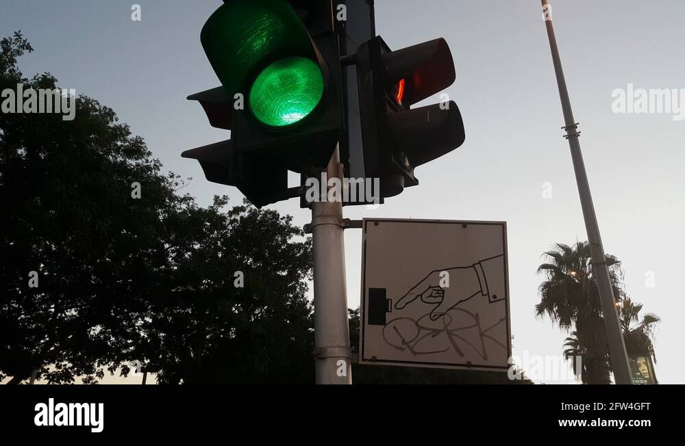 Green button traffic light Stock Videos & Footage - HD and 4K Video ...