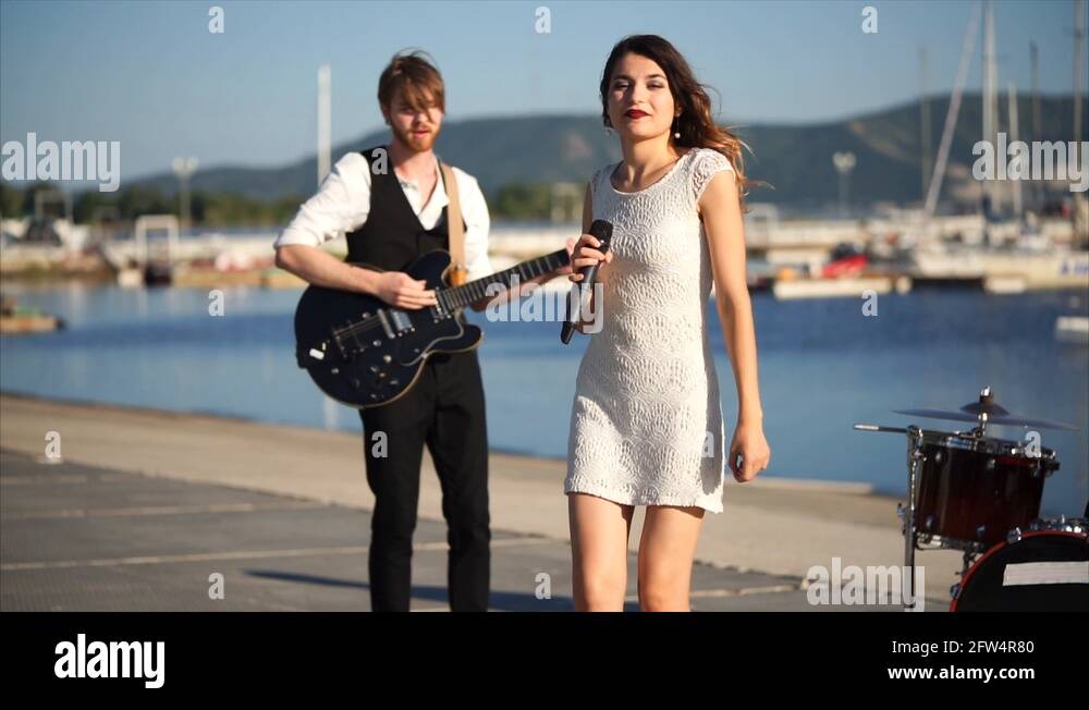 Outdoor music performance Stock Videos & Footage - HD and 4K Video ...