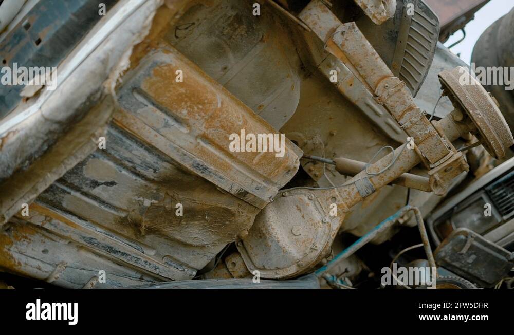 Car dumping Stock Videos & Footage - HD and 4K Video Clips - Alamy