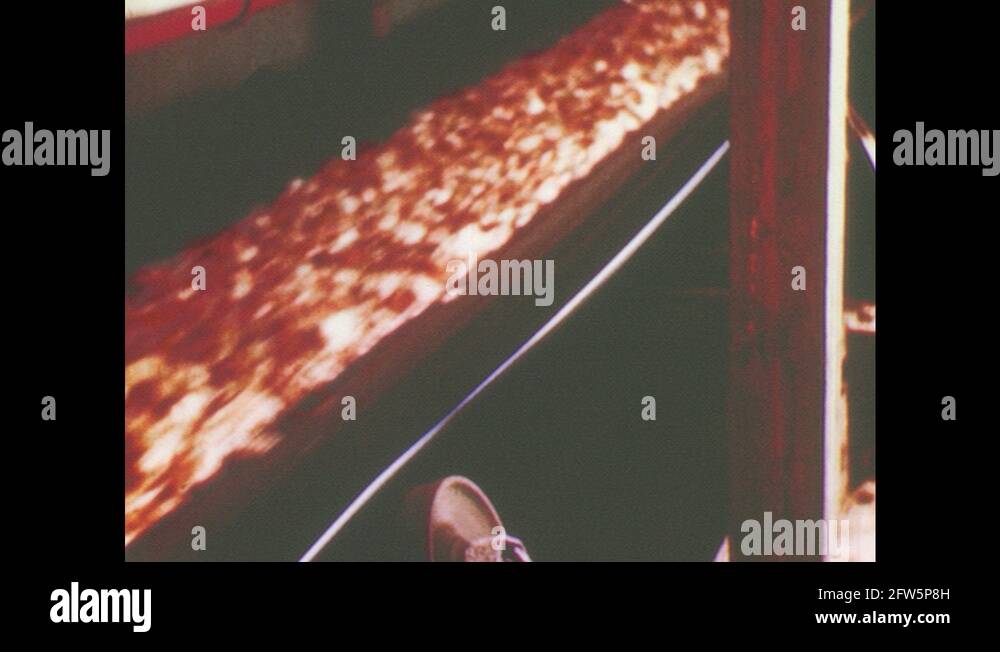 Pulp chips Stock Videos & Footage - HD and 4K Video Clips - Alamy