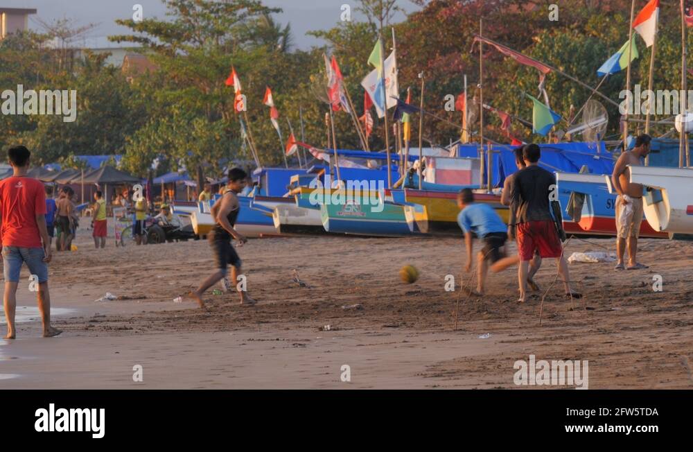 Indonesian soccer Stock Videos & Footage - HD and 4K Video Clips - Alamy