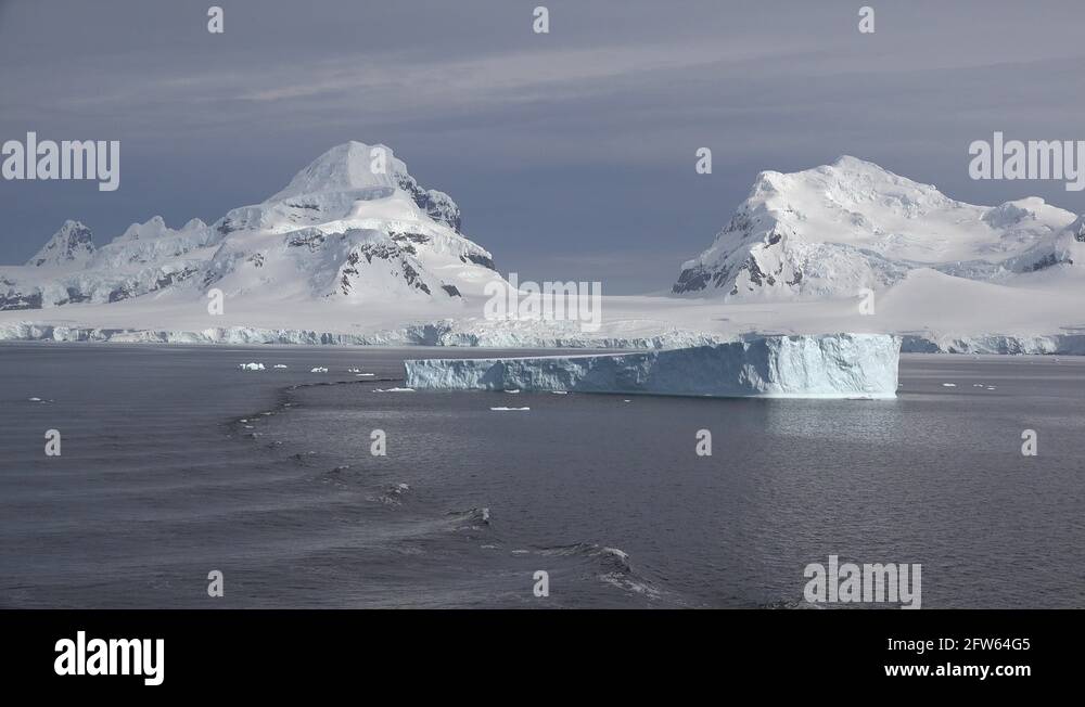 Flat iceberg Stock Videos & Footage - HD and 4K Video Clips - Alamy