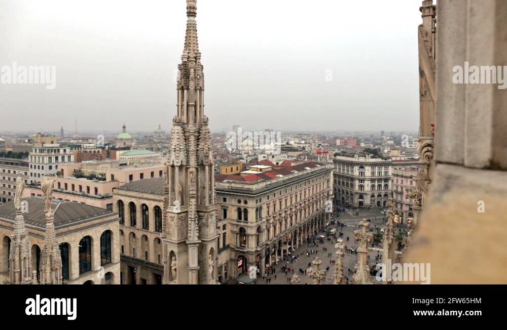 Monuments in milan Stock Videos & Footage - HD and 4K Video Clips - Alamy