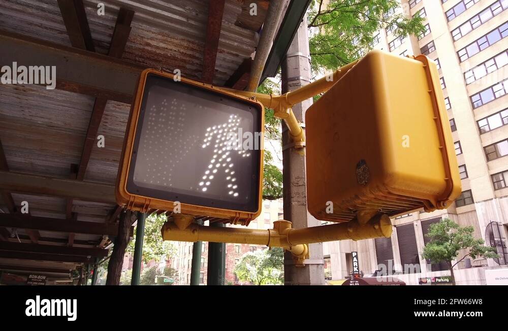 Crosswalk signal light in downtown Manhattan Stock Video Footage - Alamy