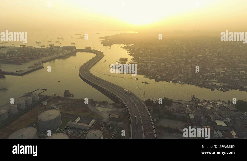 Flatform Stock Videos & Footage - HD and 4K Video Clips - Alamy