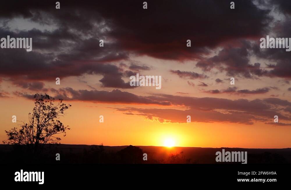 Sunrise countryside Stock Videos & Footage - HD and 4K Video Clips - Alamy