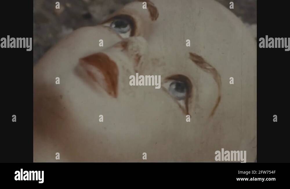 Broken mannequin Stock Videos & Footage - HD and 4K Video Clips - Alamy