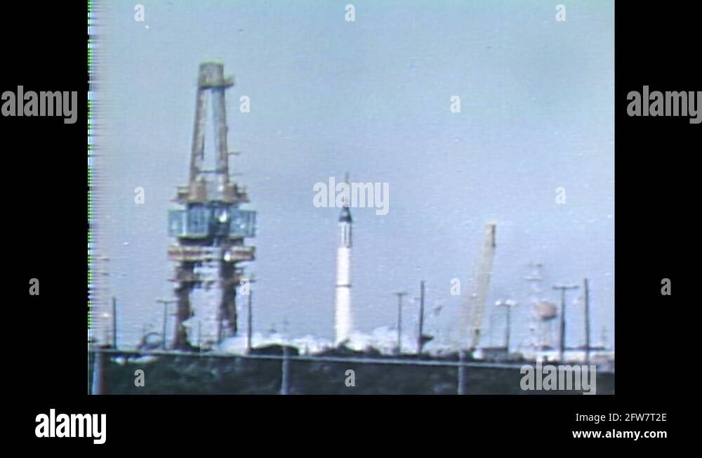 Suborbital rocket Stock Videos & Footage - HD and 4K Video Clips - Alamy