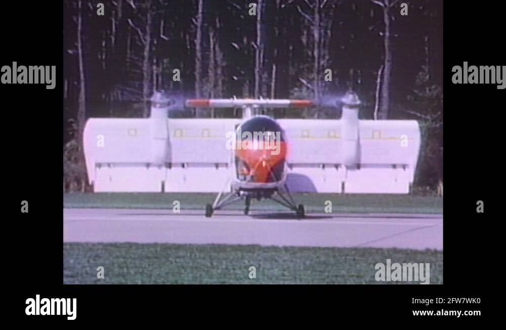 Spin jet Stock Videos & Footage - HD and 4K Video Clips - Alamy