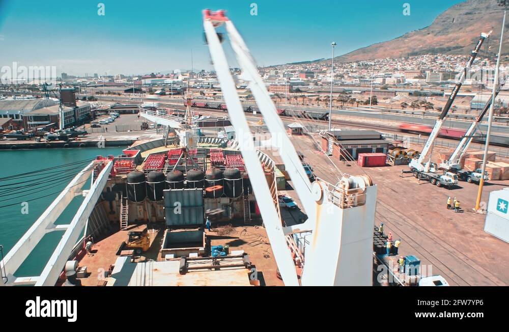 Ship loading crane Stock Videos & Footage - HD and 4K Video Clips - Alamy