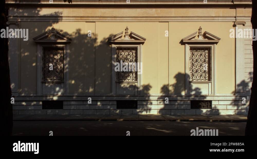 Window symmetry Stock Videos & Footage - HD and 4K Video Clips - Alamy