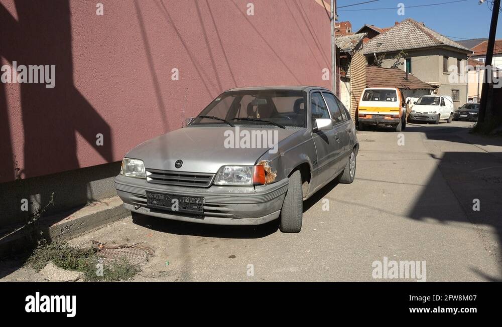 No number plates Stock Videos & Footage - HD and 4K Video Clips - Alamy