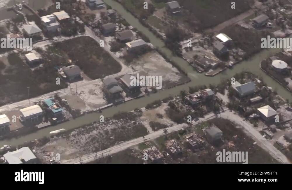 Impact of cyclone Stock Videos & Footage - HD and 4K Video Clips - Alamy