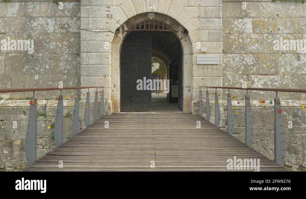 Gate of a medieval castle Stock Video Footage - Alamy