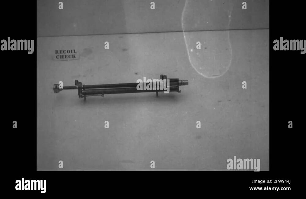 Video demonstrates the parts and assembly of Lewis gun - 1914 Stock ...