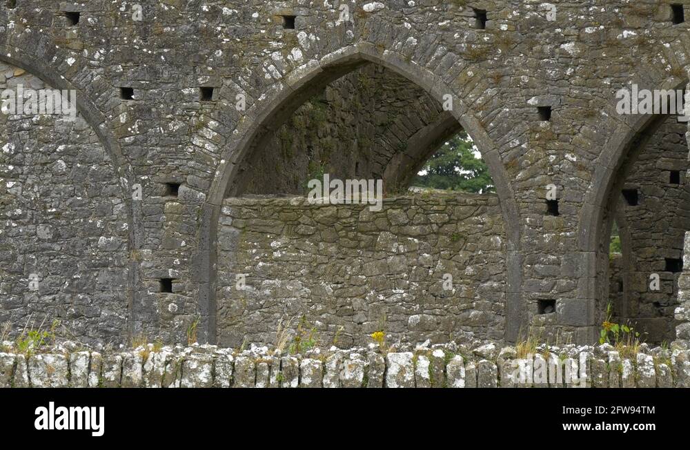 Medieval arches Stock Videos & Footage - HD and 4K Video Clips - Alamy