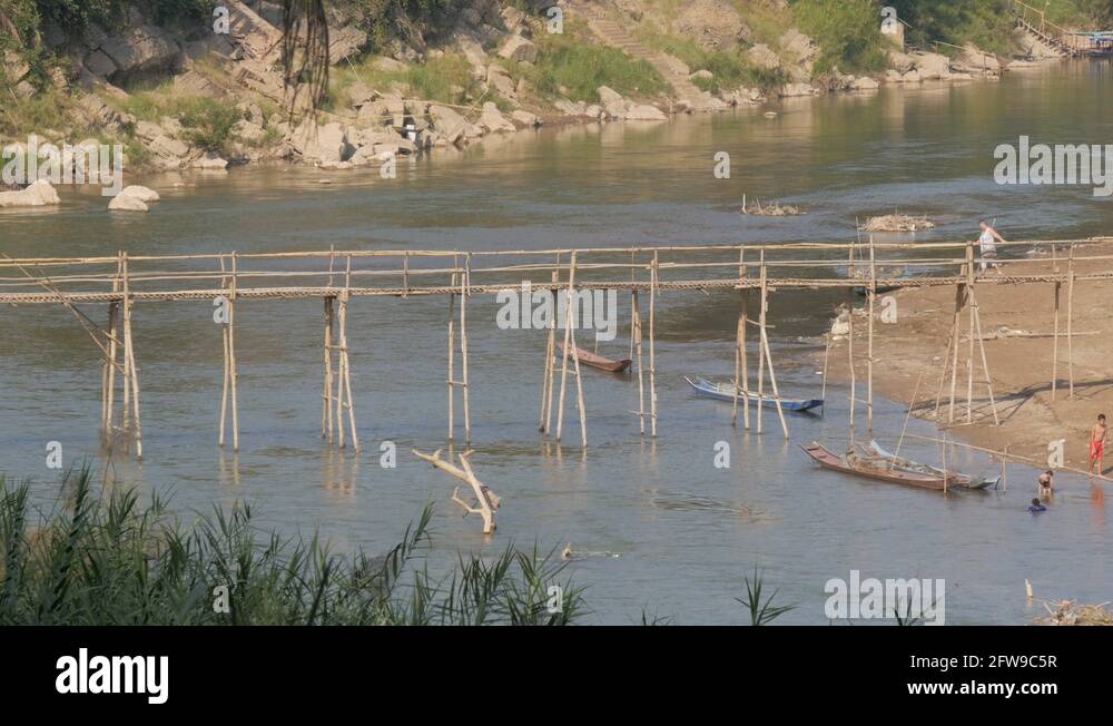 Bamboo footbridge Stock Videos & Footage - HD and 4K Video Clips - Alamy