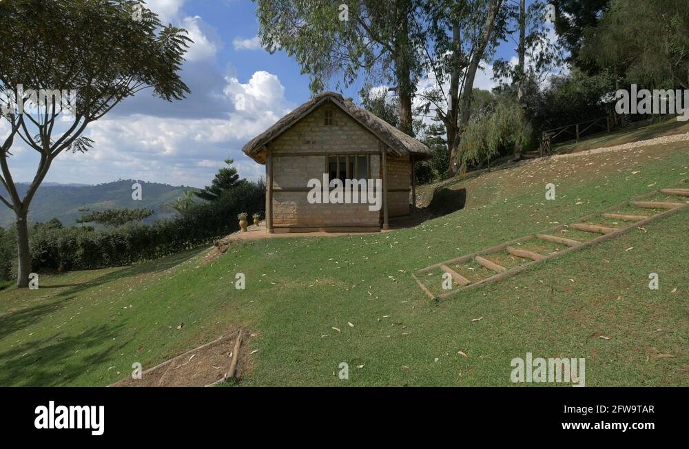 House on a hill Stock Videos & Footage - HD and 4K Video Clips - Alamy