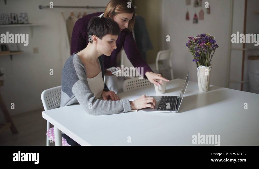 Students searching on computer Stock Videos & Footage - HD and 4K Video ...