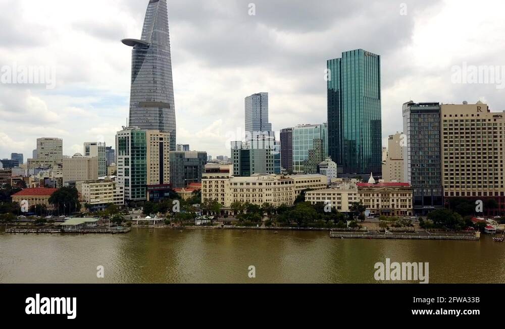 Modern government buildings Stock Videos & Footage - HD and 4K Video ...